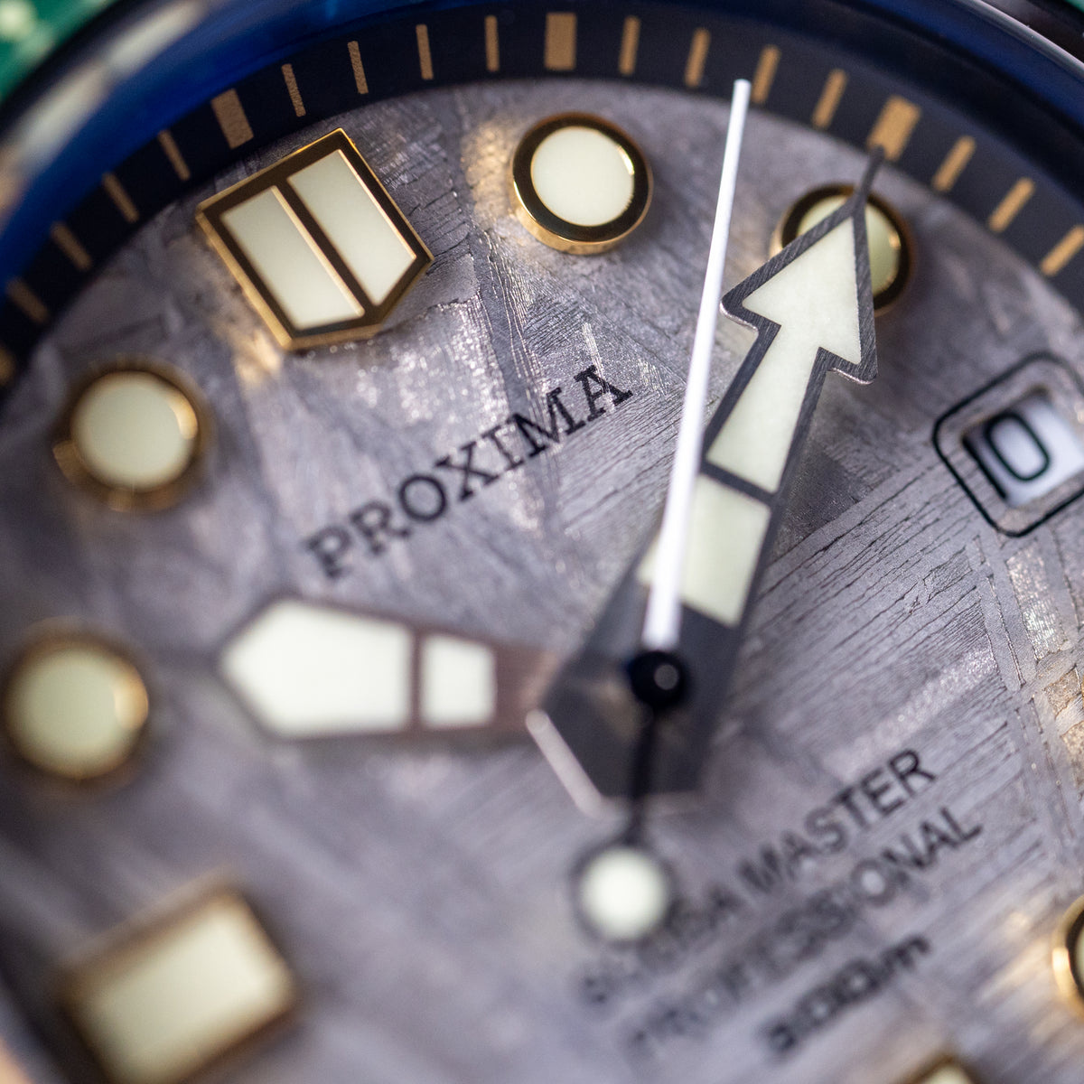 Proxima PVD Tuna Meteorite Dial | WR Watches